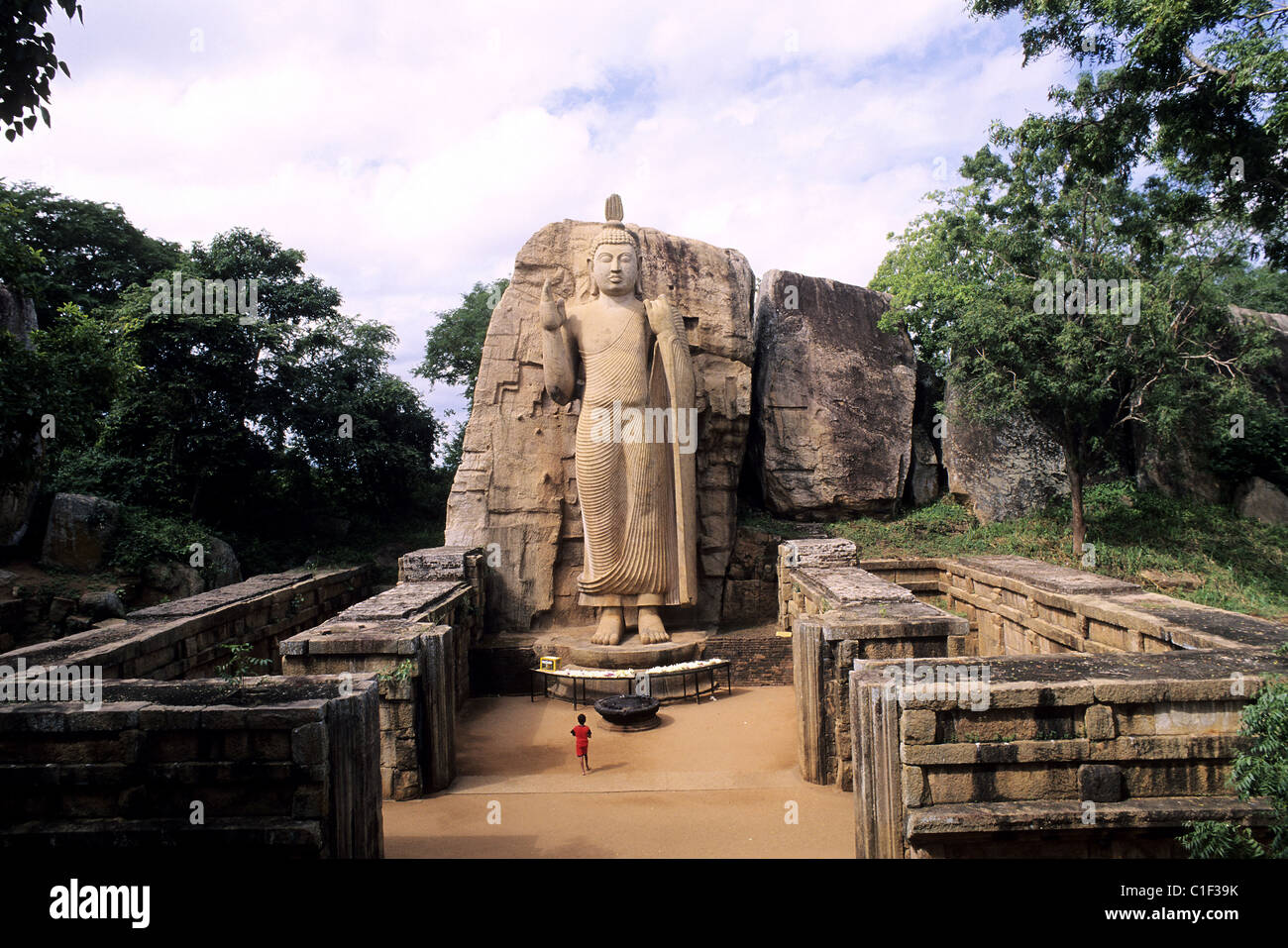 Sri Lanka, North Central region, Avukana, Buddha statue blessing (15m ...