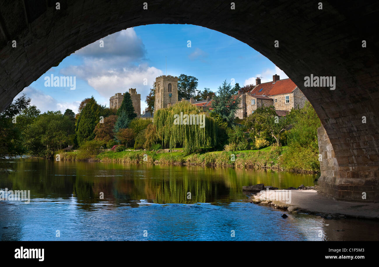 The ancient village of Tanfield, North Yorkshire Stock Photo - Alamy