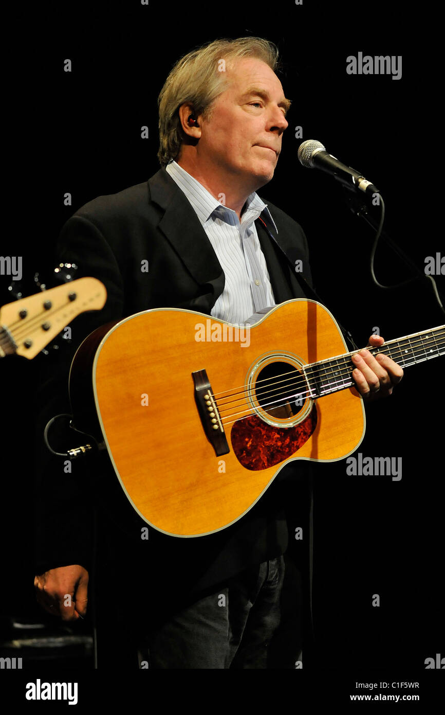 This is spinal tap michael mckean hi-res stock photography and images ...