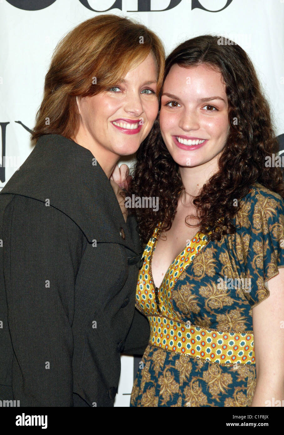 Alice Ripley and Jennifer Damiano The 2009 Tony Awards "Meet The ...