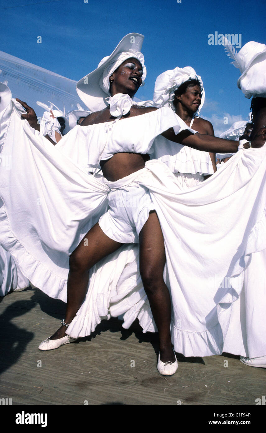 Traditional dress trinidad and tobago hi-res stock photography and ...