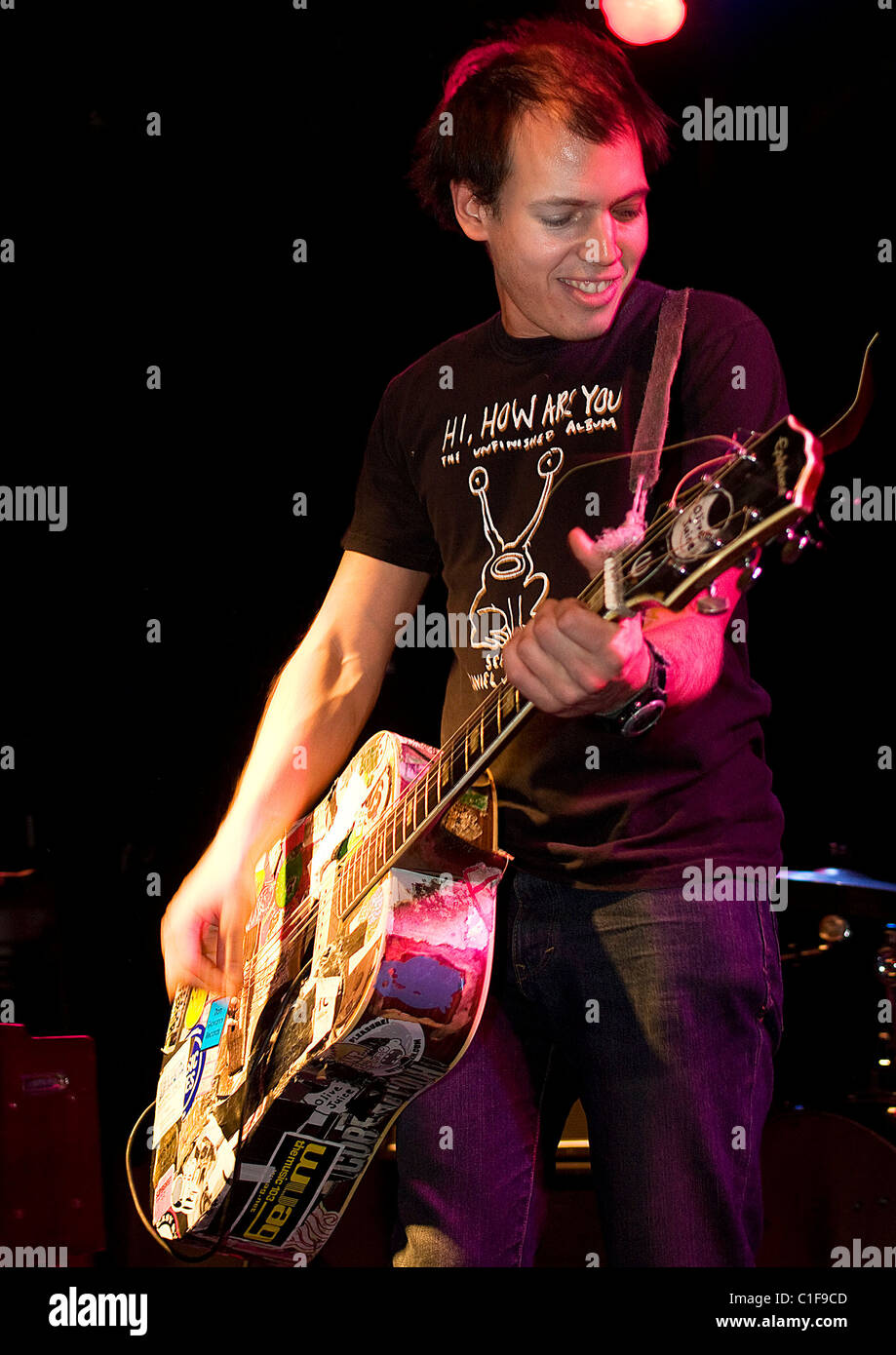 Jeffrey Lewis performing at Liverpool Barfly Liverpool, England - 06.05 ...