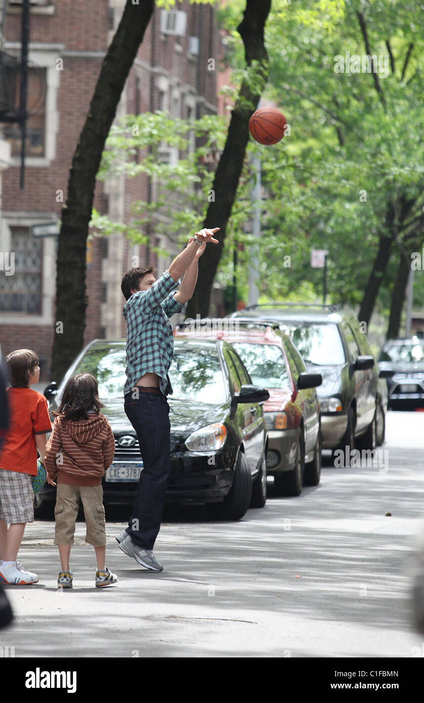 Jason Bateman on the set of his new film 'The Baster' New York City ...