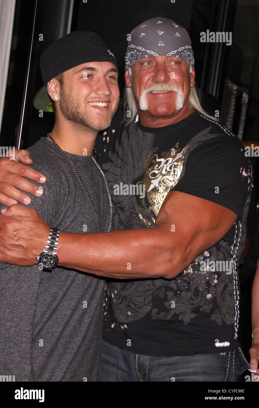 Nick and brooke hogan hi-res stock photography and images - Alamy