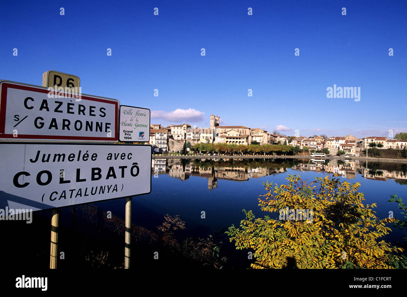 France, Haute Garonne, Cazeres sur Garonne, the river Garonne Stock ...