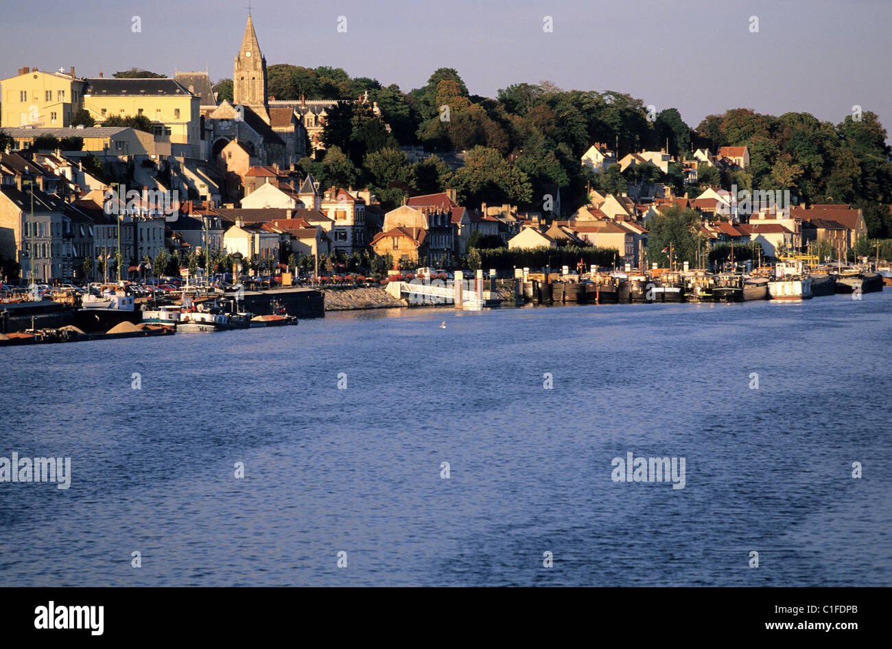 France, Yvelines, Conflans Sainte Honorine, the harbour at the ...