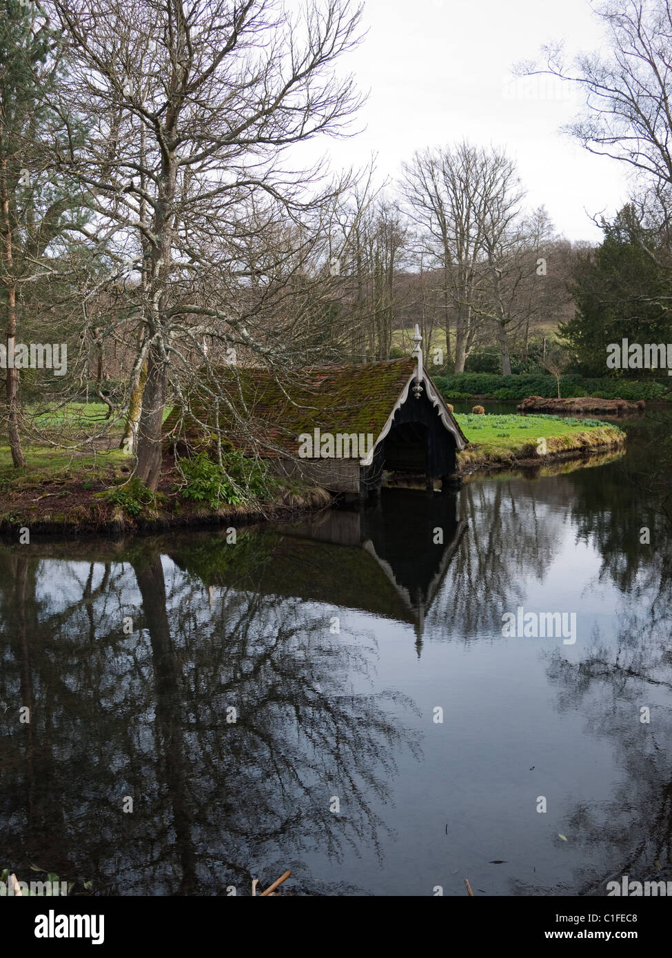 Boat House, Scotney Castle Stock Photo - Alamy