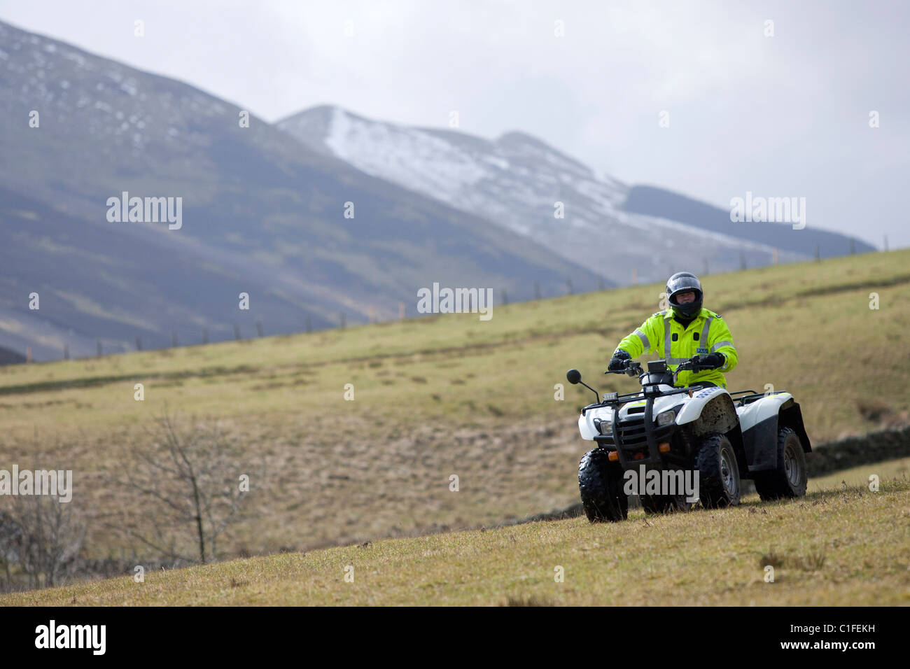 A police off road vehicle patrols the scottish countryside Stock Photo ...