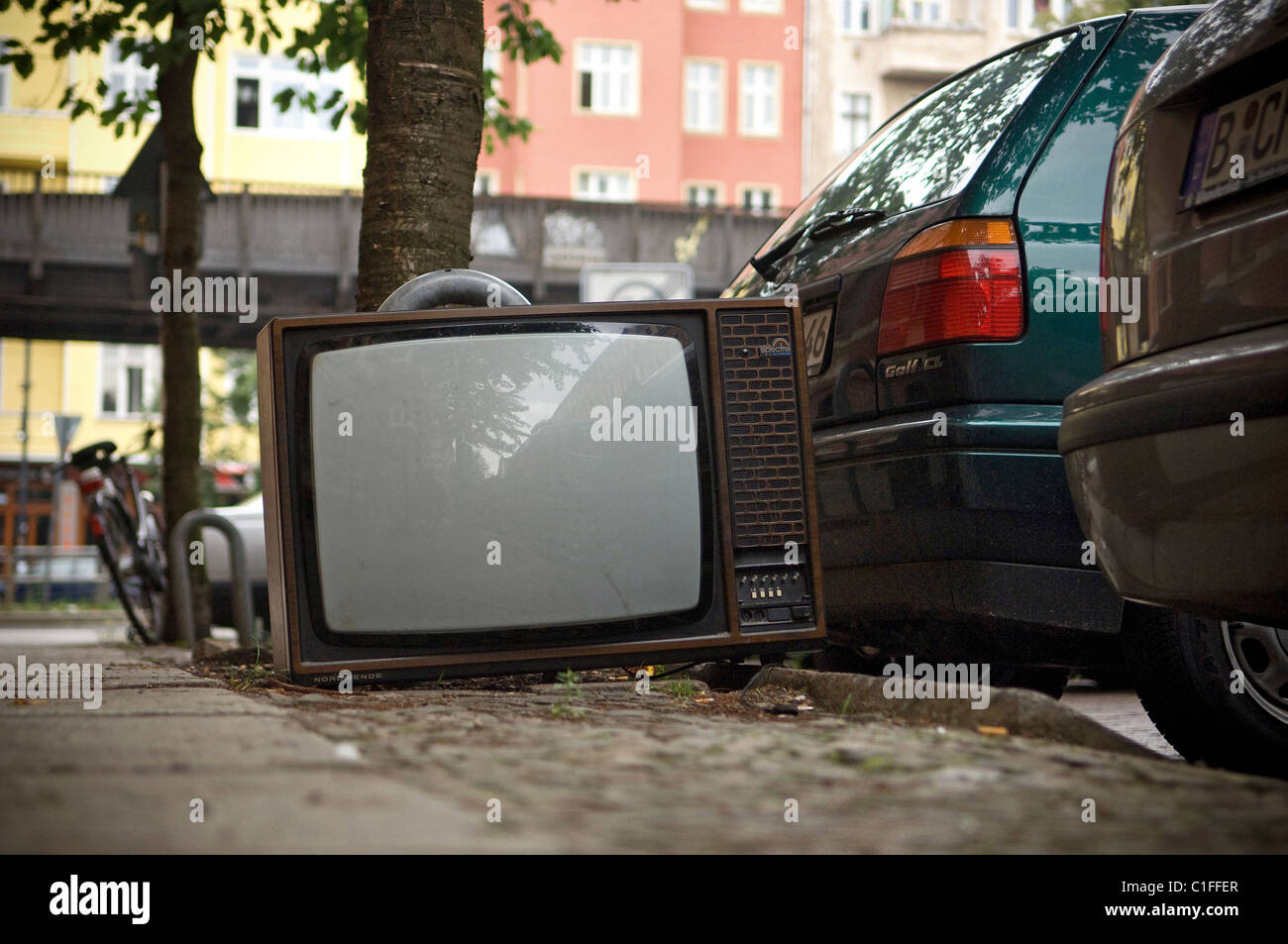 An old TV lying in the street, Berlin, Germany Stock Photo - Alamy