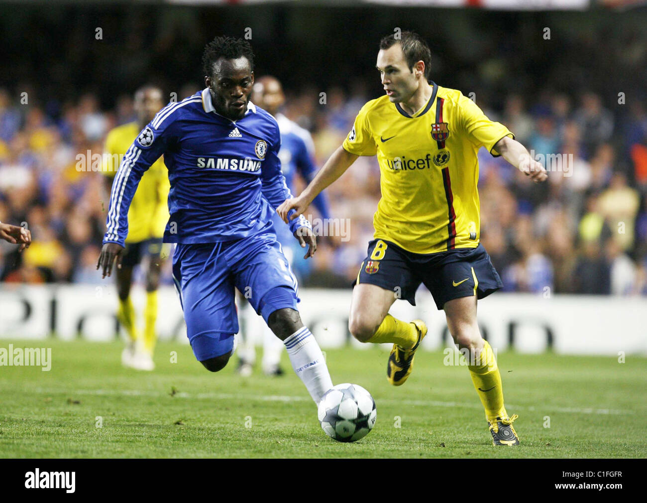 Andrés Iniesta and Michael Essien UEFA Champions League semi final ...