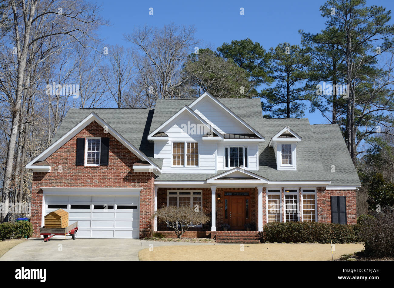 A nice suburban home Stock Photo - Alamy