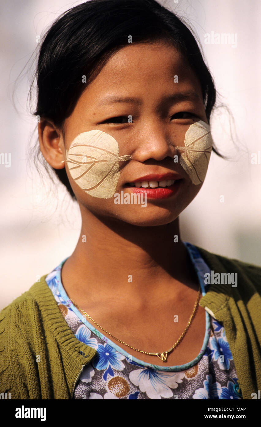 Myanmar (Burma), Mandalay Division, Mandalay, young girl with tanaka ...