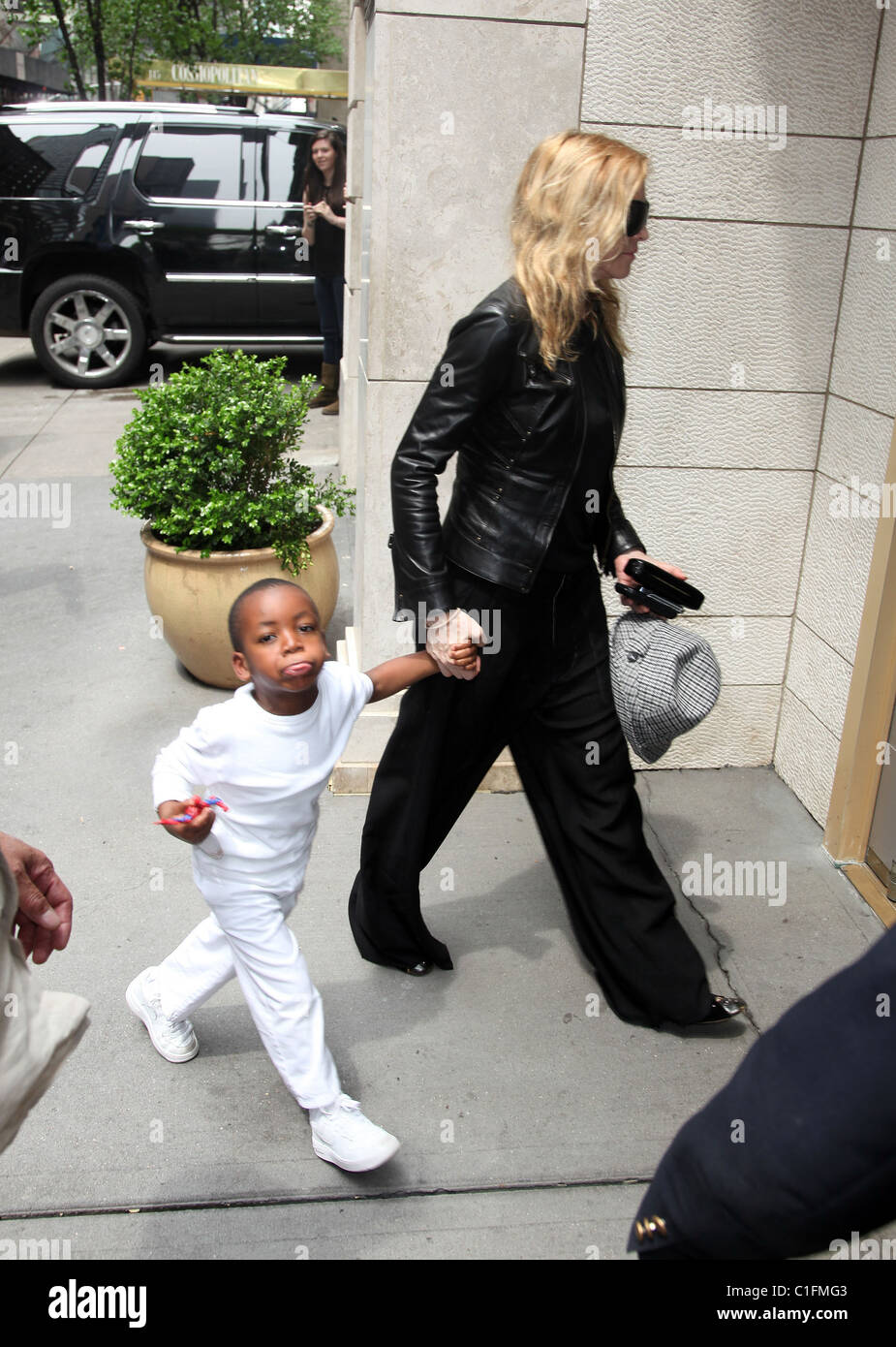 Madonna and son David Banda arriving at the Kabbalah Center New York ...