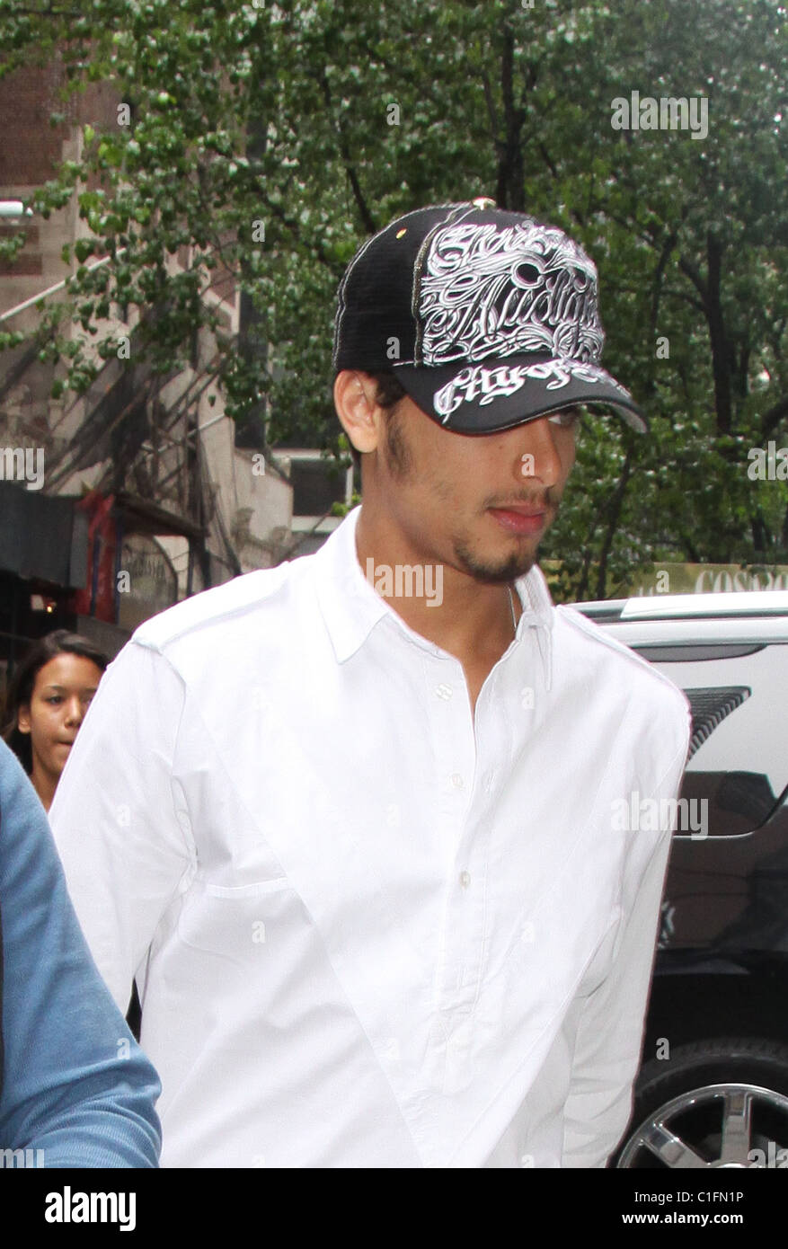 Brazilian model, Jesus Luz arriving at the NYC Kaballah centre to ...