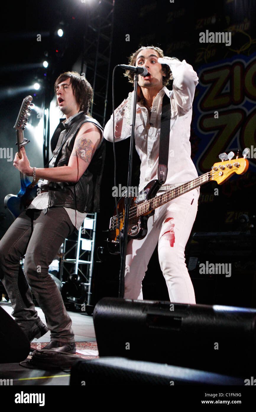 Nick Wheeler and Tyson Ritter of The All-American Rejects performing ...