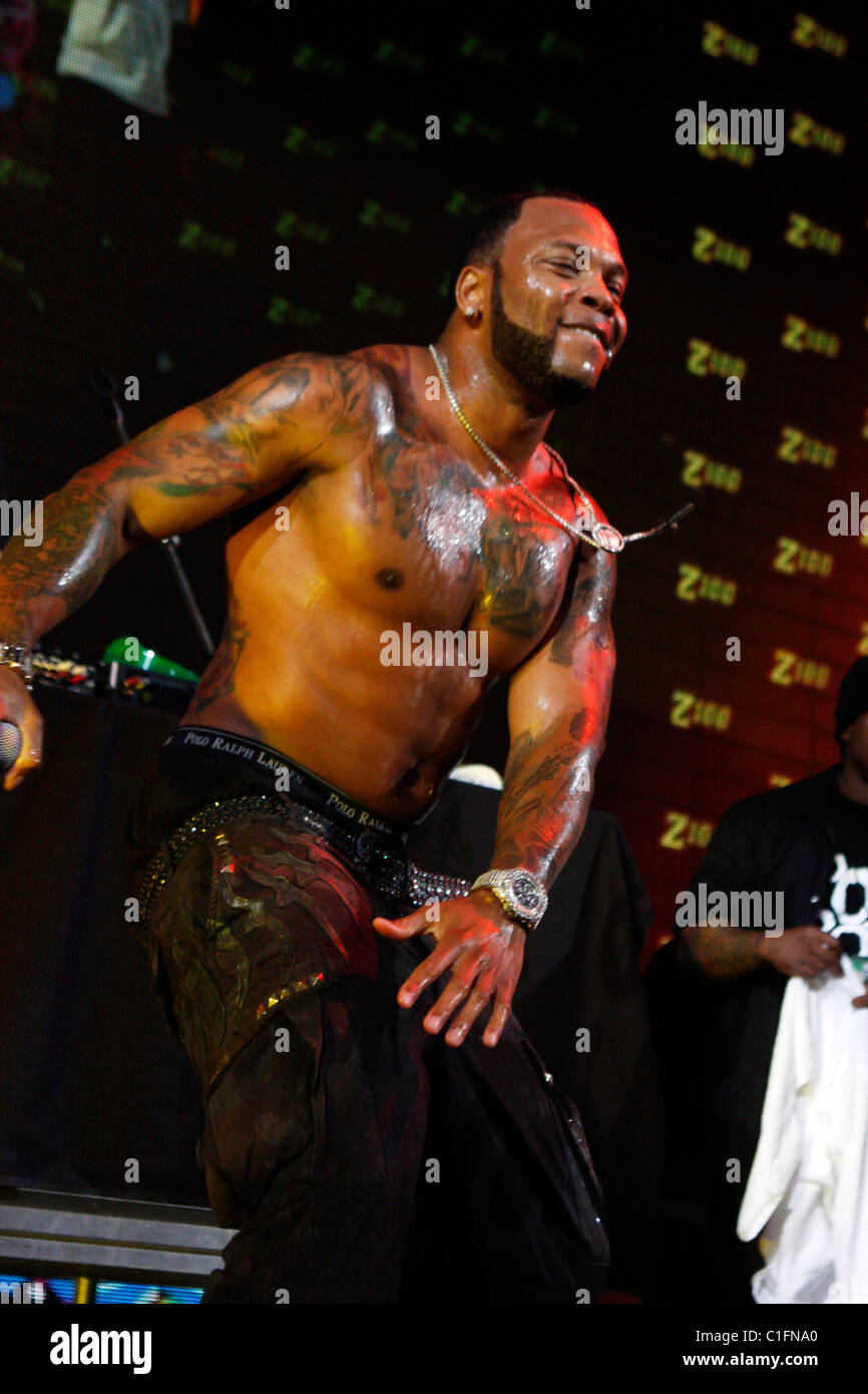 Flo Rida performing live at the Z-100's Zootopia 2009 concert at the ...