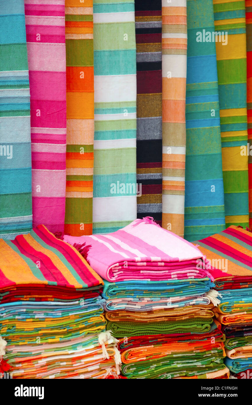 Colorful clothe shop hi-res stock photography and images - Alamy