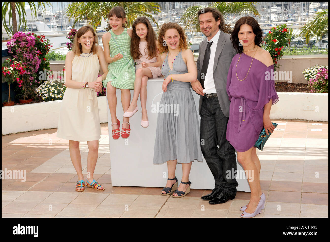 Mia Hansen-Love, Alice Gautier, Manelle Driss, Alice De Lencquesaing ...