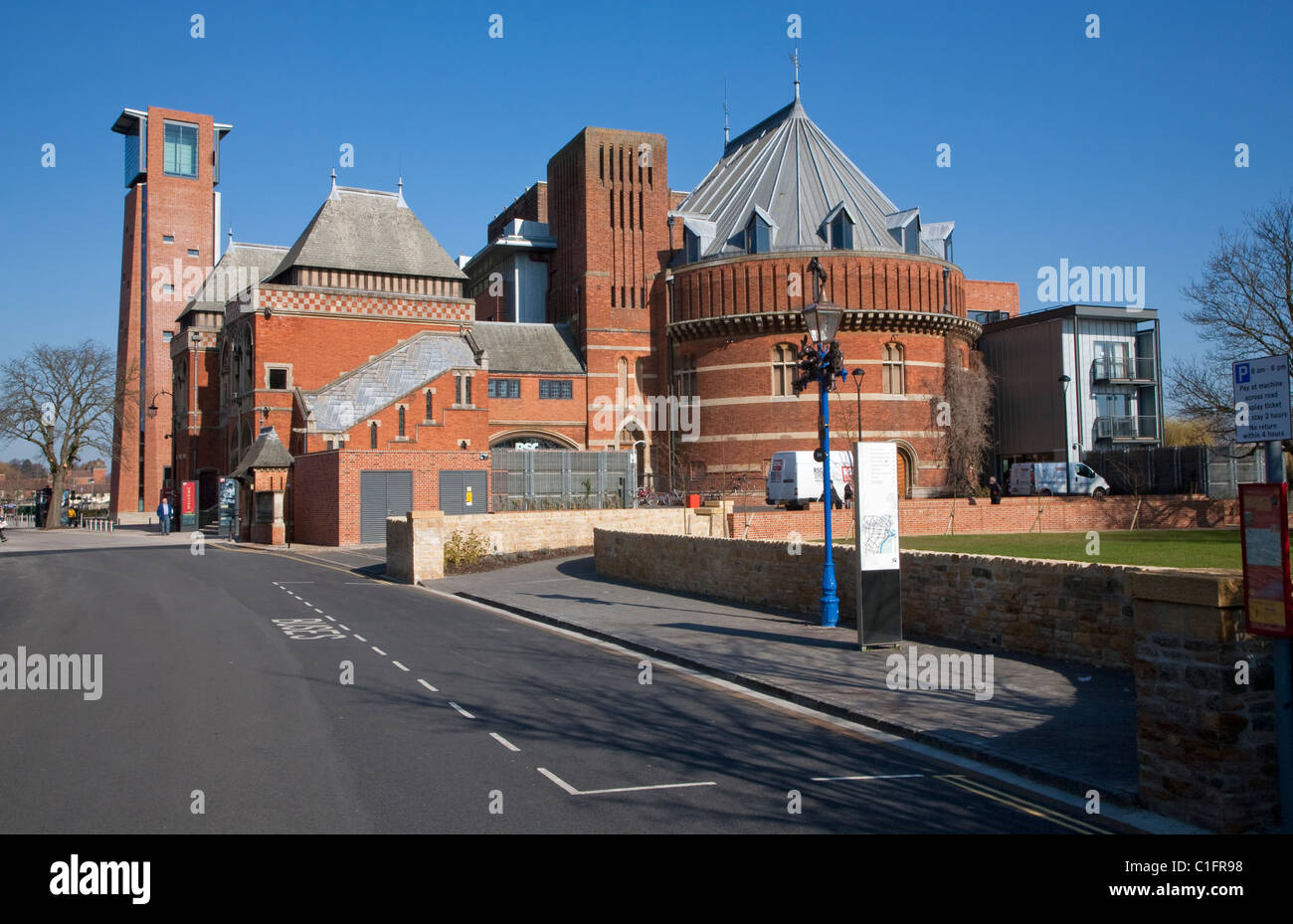 South entrance to the RSC's Swan and Royal Shakespeare Theatres ...