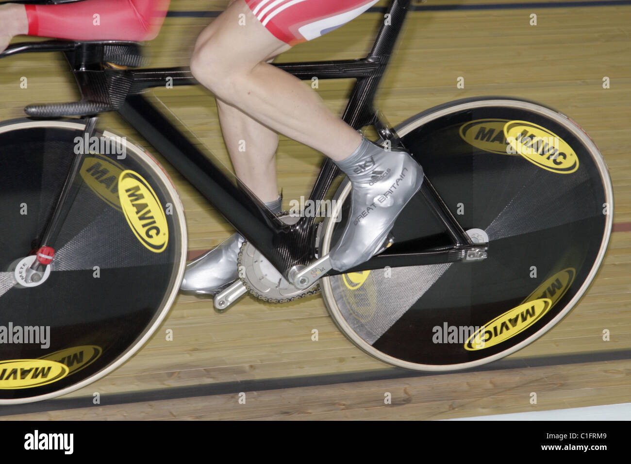 Geraint Thomas Team GB Sky Individual Pursuit Apeldoorn Velodrome UCI ...