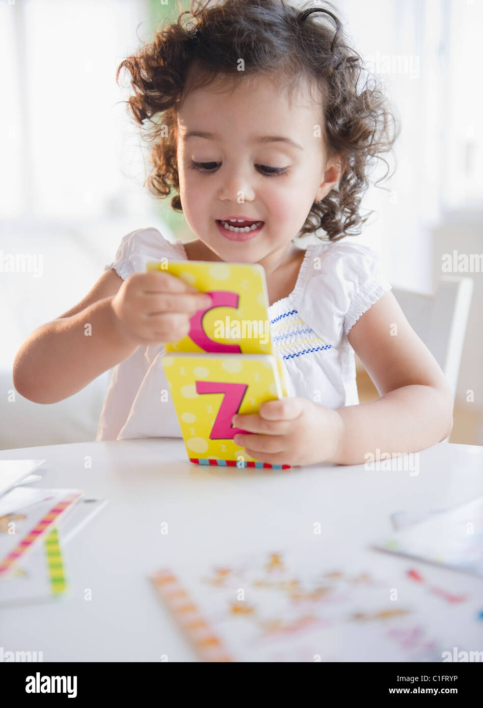 Alphabet flash cards hi-res stock photography and images - Alamy