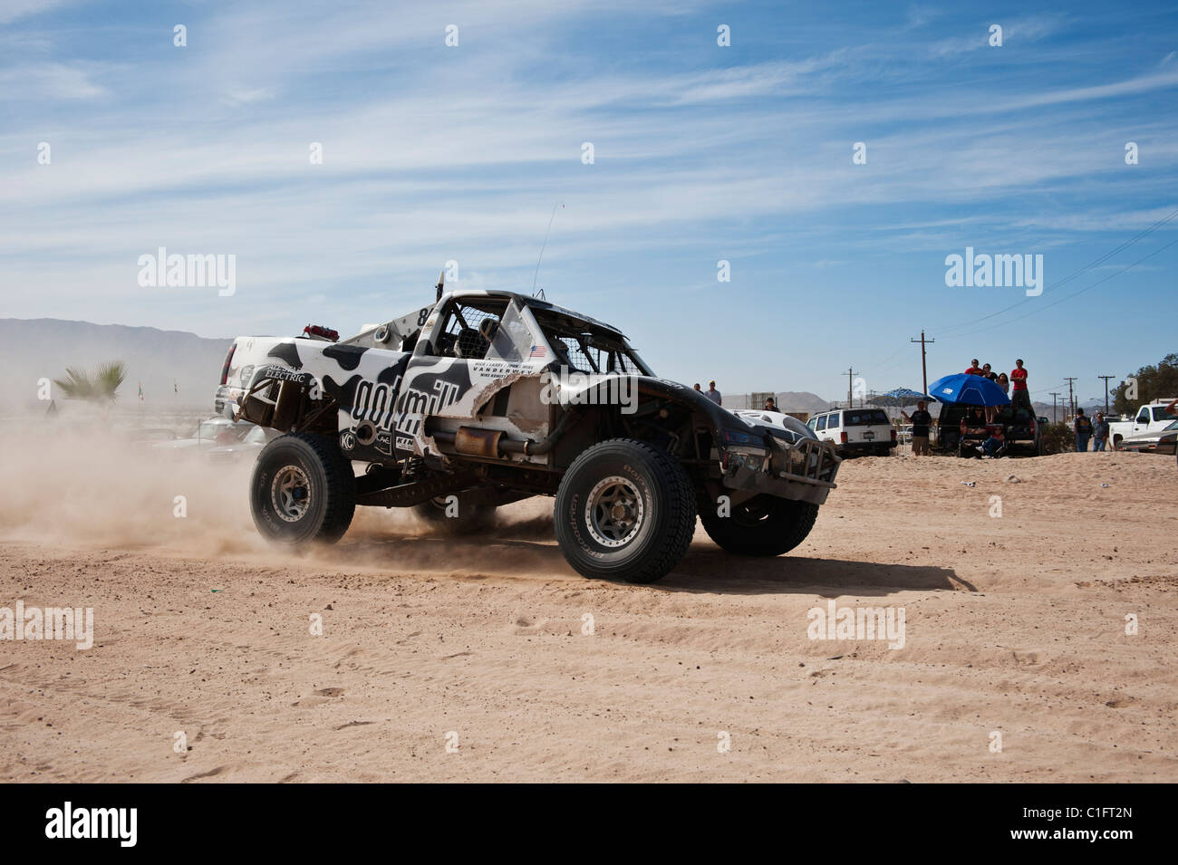Vanderwey trophy truck arrives at finish of 2011 San Felipe Baja 250 ...