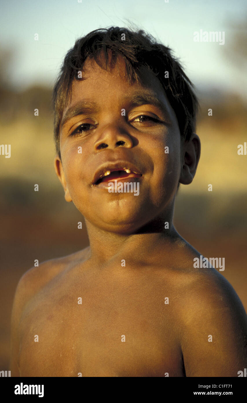Aboriginal children smiling australia hi-res stock photography and ...