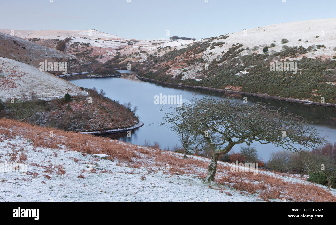 Snow covered moorland surrounding Meldon Reservoir, Dartmoor National ...