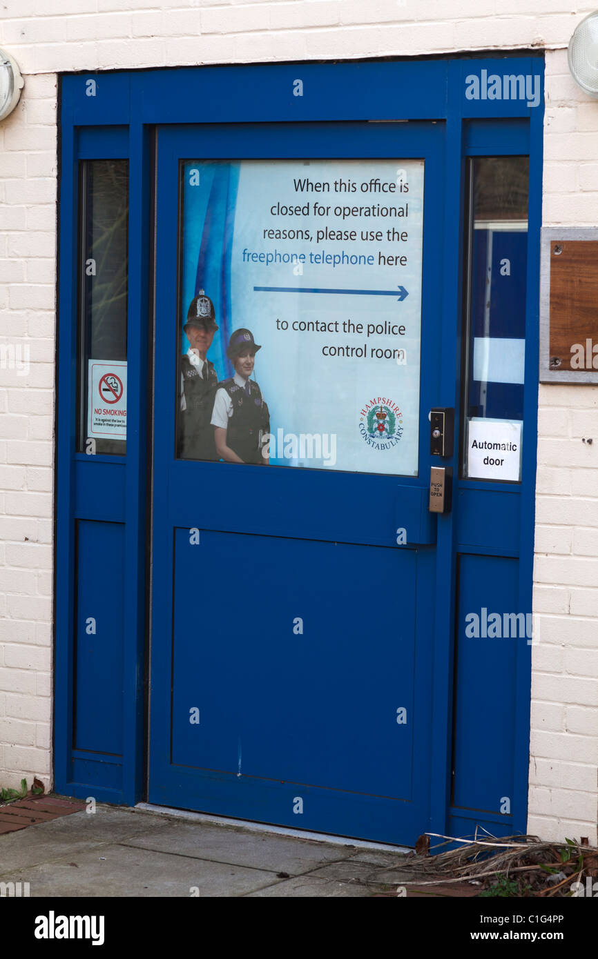 Police station door hi-res stock photography and images - Alamy