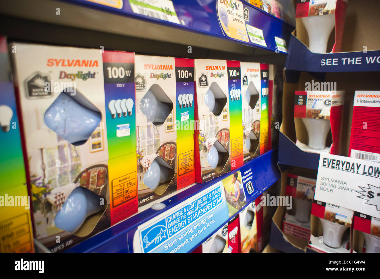 Incandescent lamps hi-res stock photography and images - Alamy