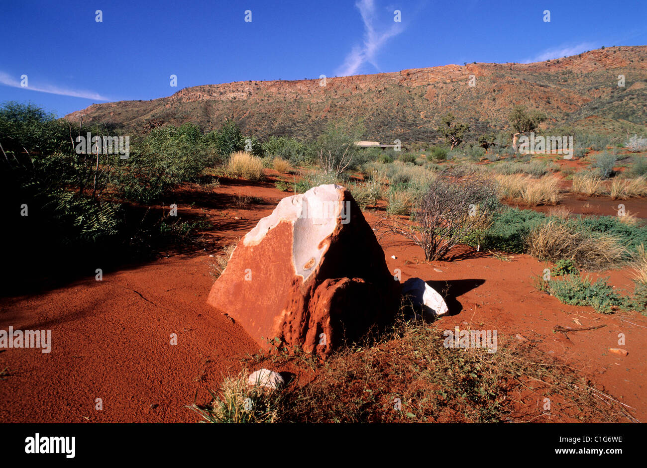 Australia, Northern Territory, Red Center, block of rock of Desert Park ...