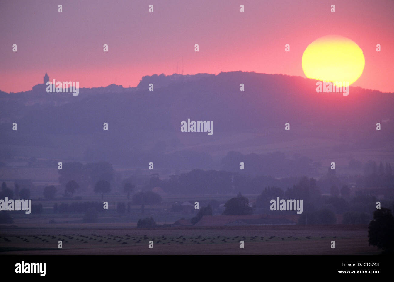 Flanders plain hi-res stock photography and images - Alamy