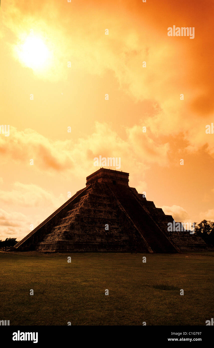 Mexico, Yucatan State, El Castillo (the castle) on Mayan site of ...