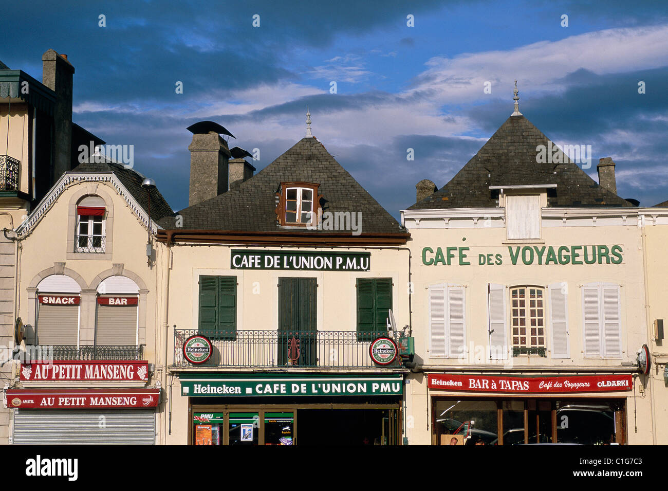 Jurancon wine region hi-res stock photography and images - Alamy