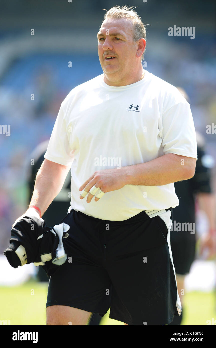 Neville southall football hi-res stock photography and images - Alamy