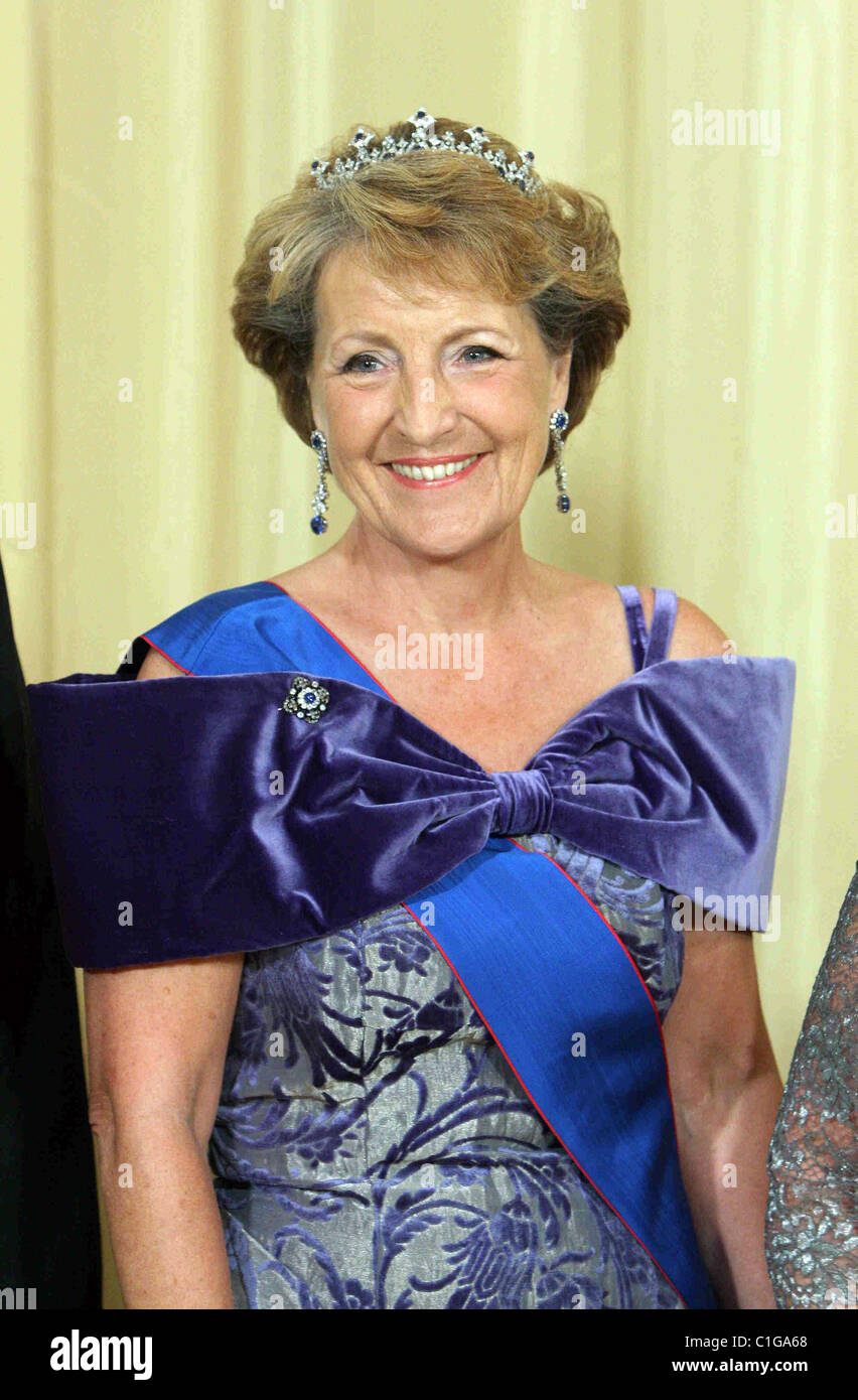 Dutch Princess Margriet attends an official state banquet to honor ...