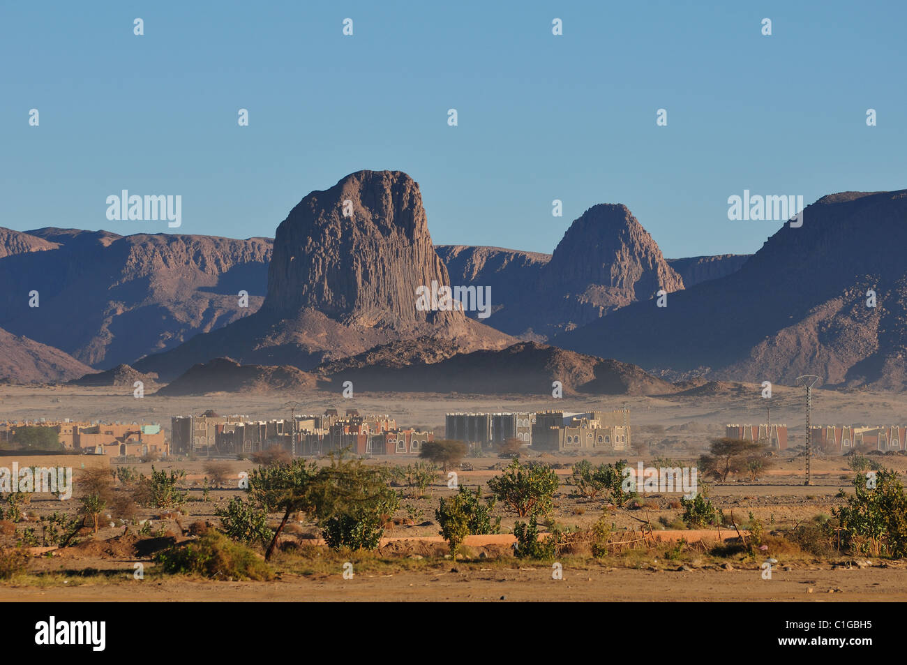 Hoggar mountains hi-res stock photography and images - Alamy