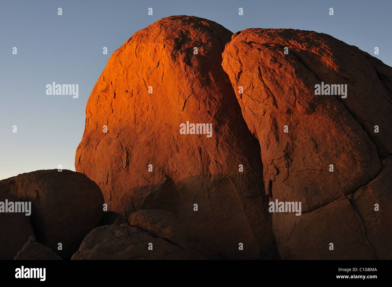 Granite rocks, Sahara Stock Photo - Alamy