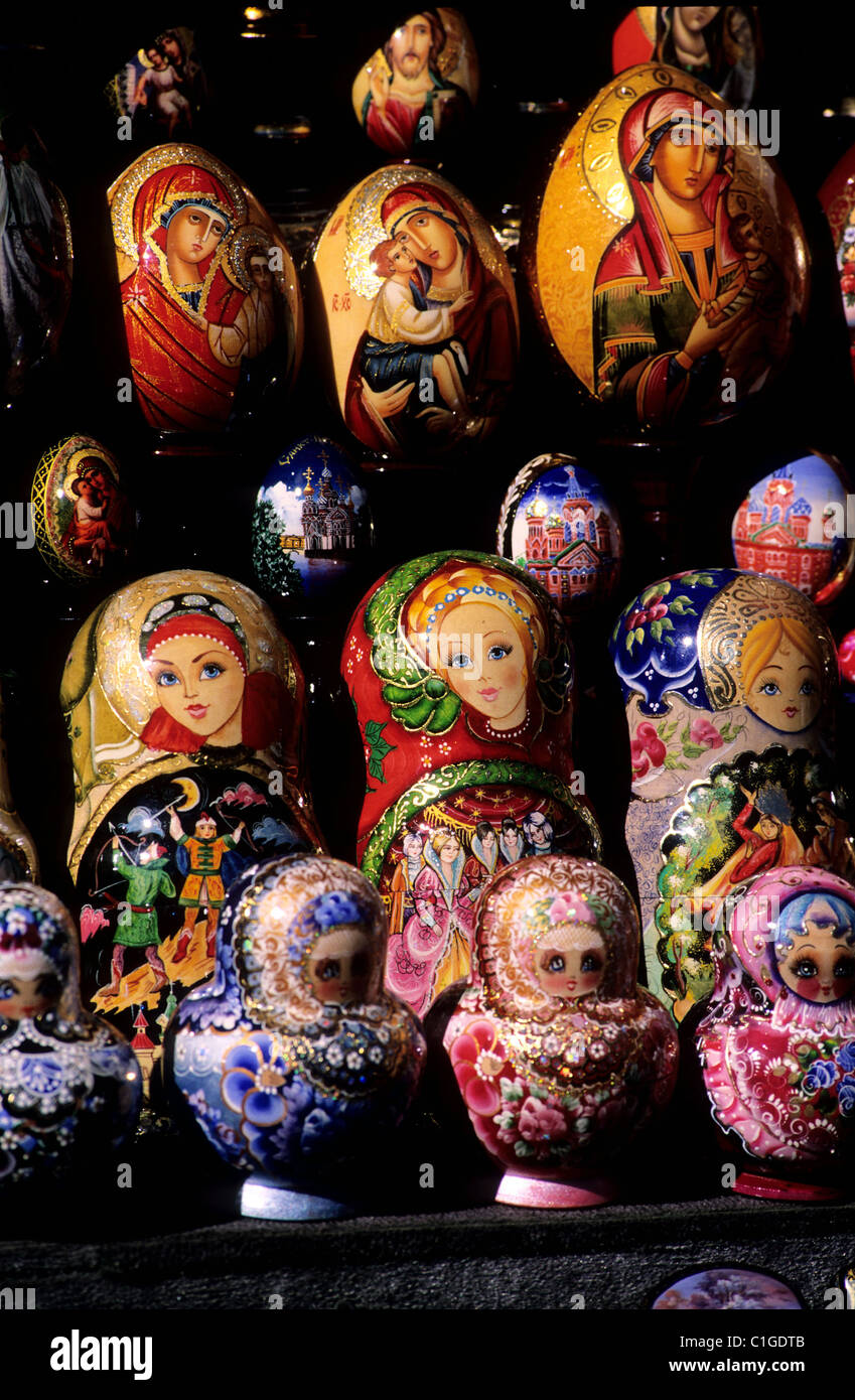 Russia, Saint Petersburg, russian dolls Stock Photo - Alamy