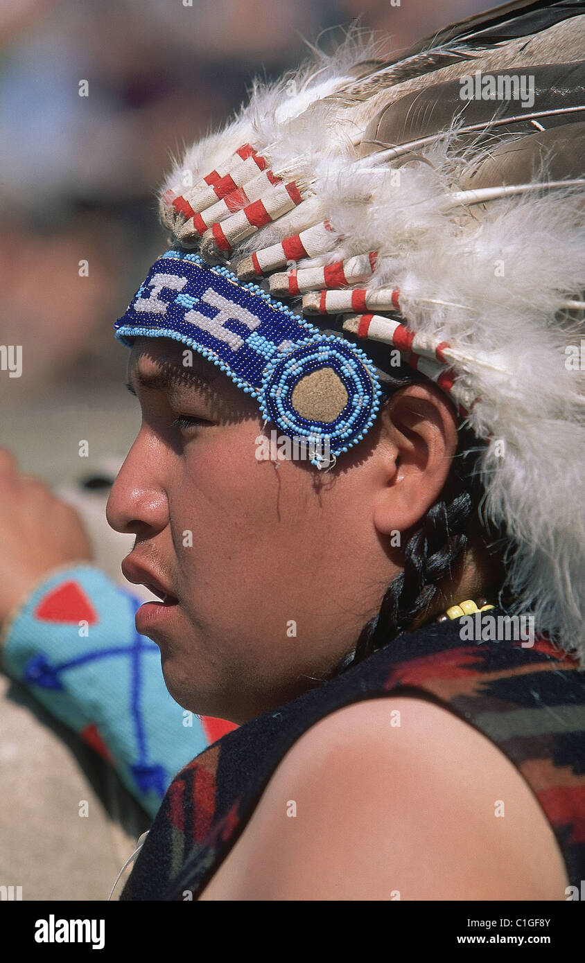 Calgary stampede indian hi-res stock photography and images - Alamy