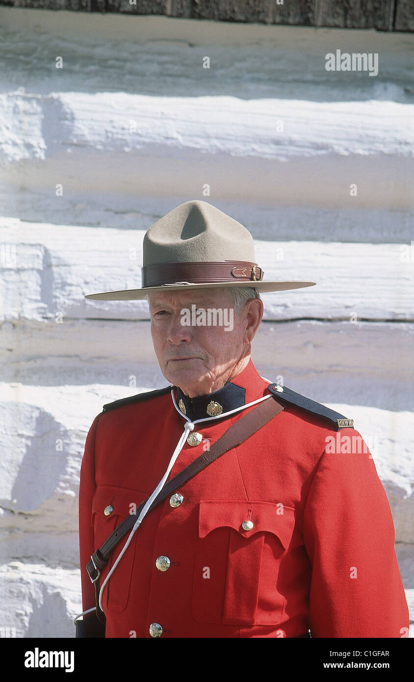 Canada, Alberta, guard of mounted police ('Royal Canadian Mounted ...