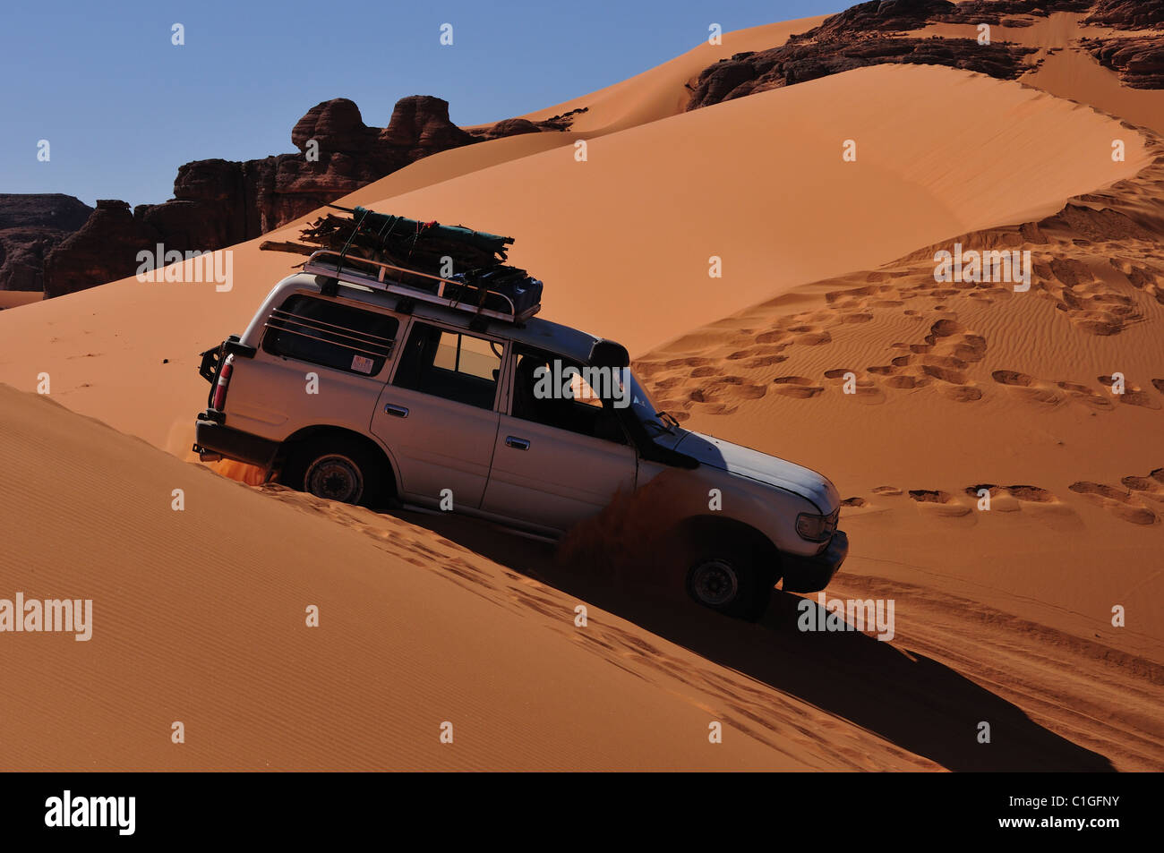Sahara crossing hi-res stock photography and images - Alamy