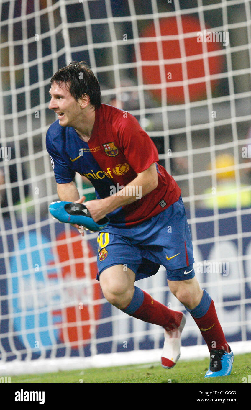 Lionel Messi of Barcelona FC The 2009 UEFA Champions League Final ...