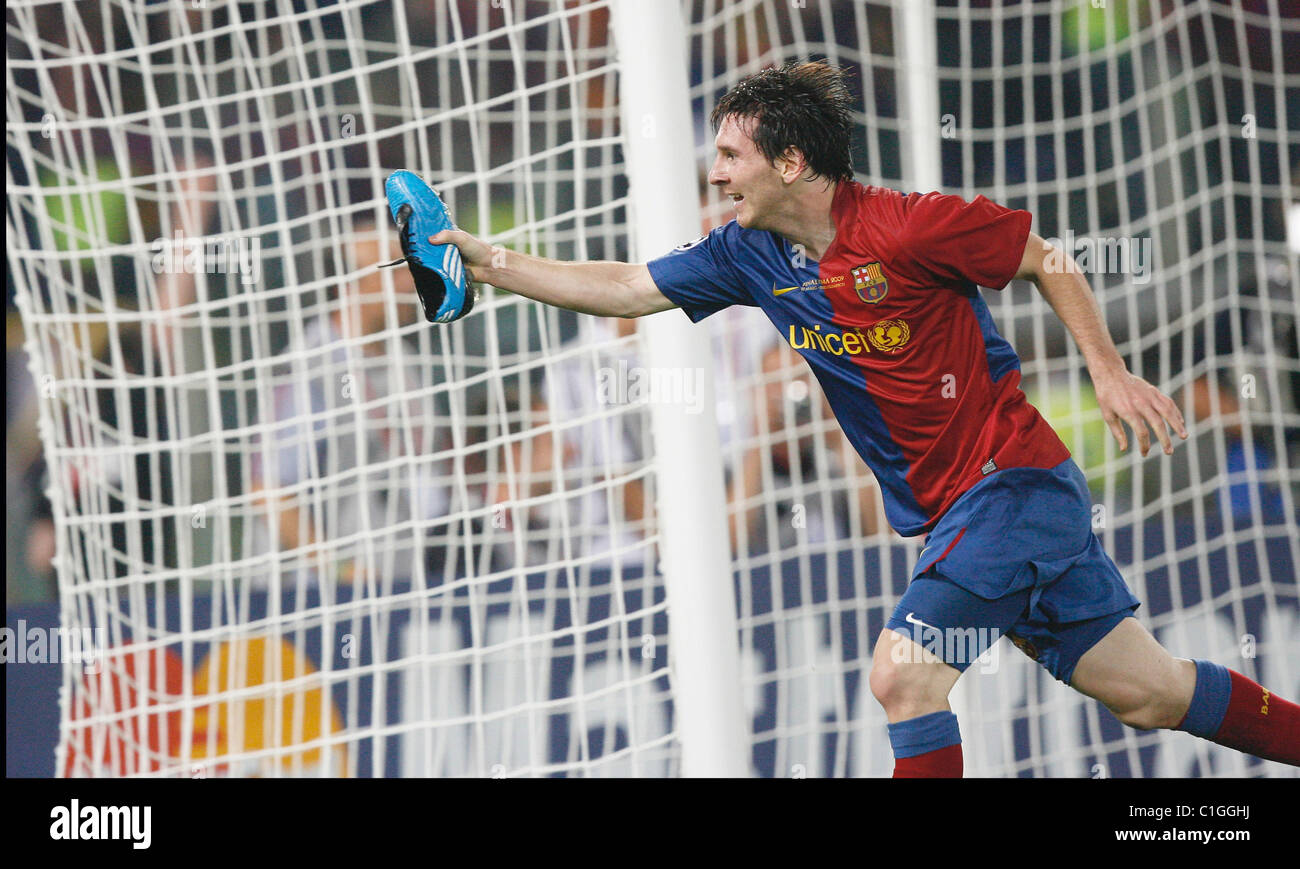 Lionel Messi of Barcelona FC The 2009 UEFA Champions League Final ...