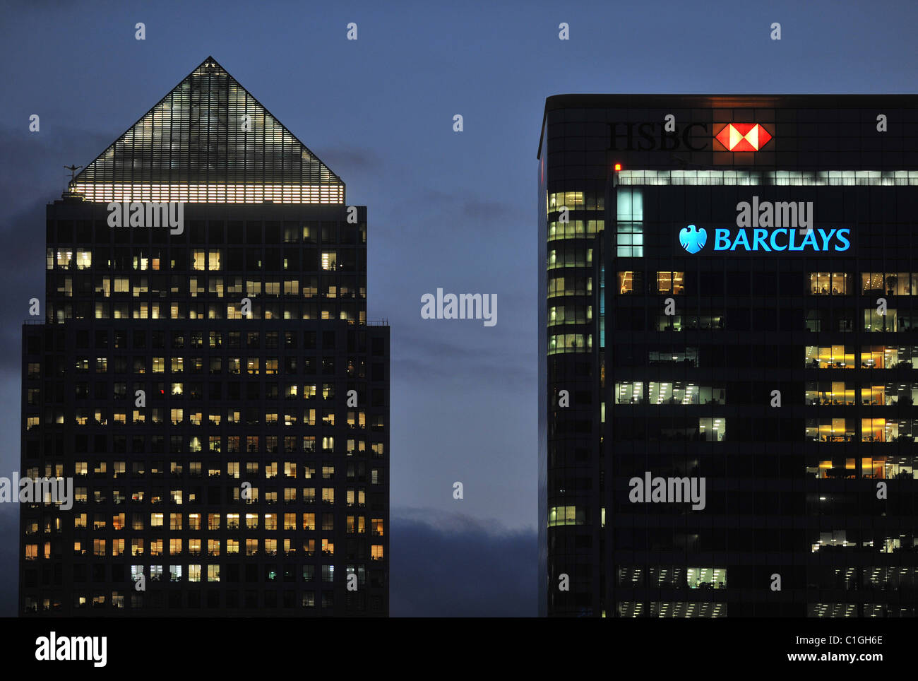 Banks and financial institutions at Canary Wharf showing HSBC and Barclays London, England - 28. ...