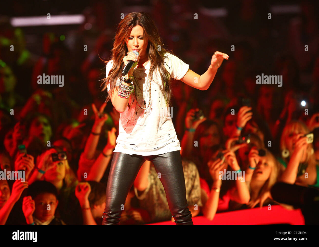 Ashley Tisdale Comet Awards at König-Pilsener-Arena - Show Oberhausen ...
