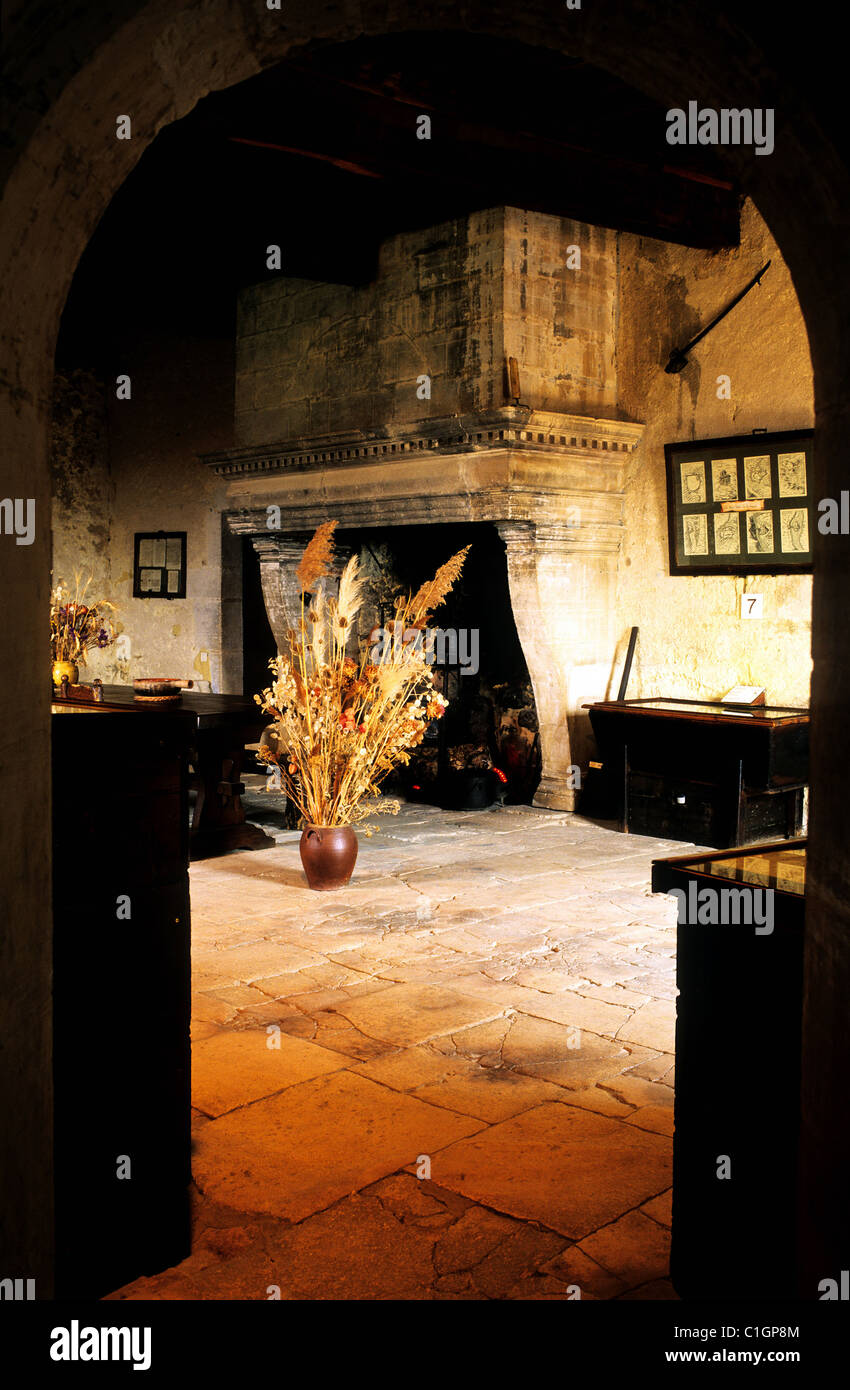 Roure castle hi-res stock photography and images - Alamy