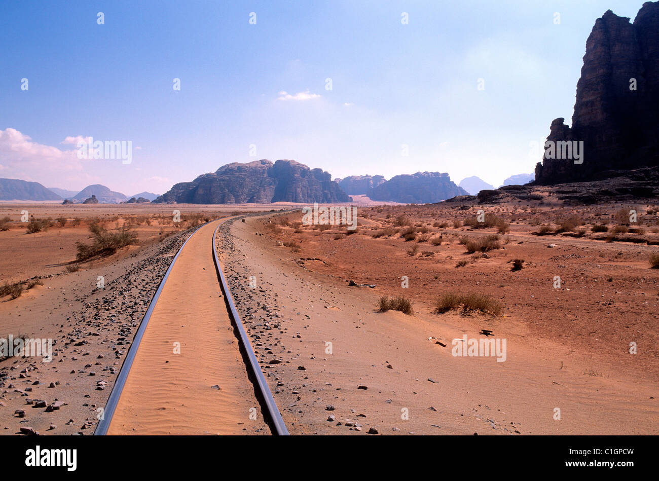 Jordan, the Wadi Rum desert, the rail that Lawrence of Arabia knew ...