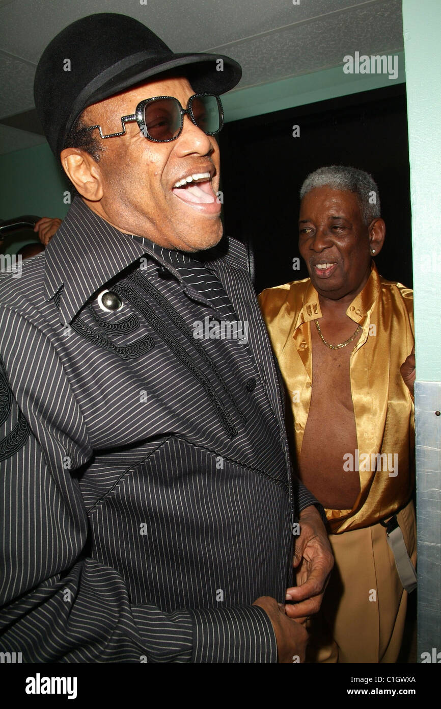Bobby Womack and Blue Lovett The Legends Tour concert at the James L ...