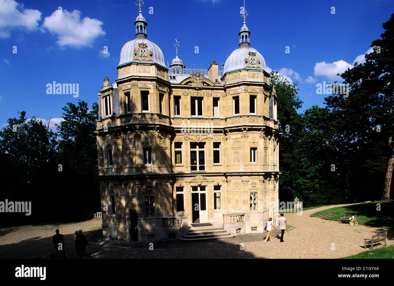 France, Yvelines, Port Marly, Monte Cristo castle Stock Photo - Alamy